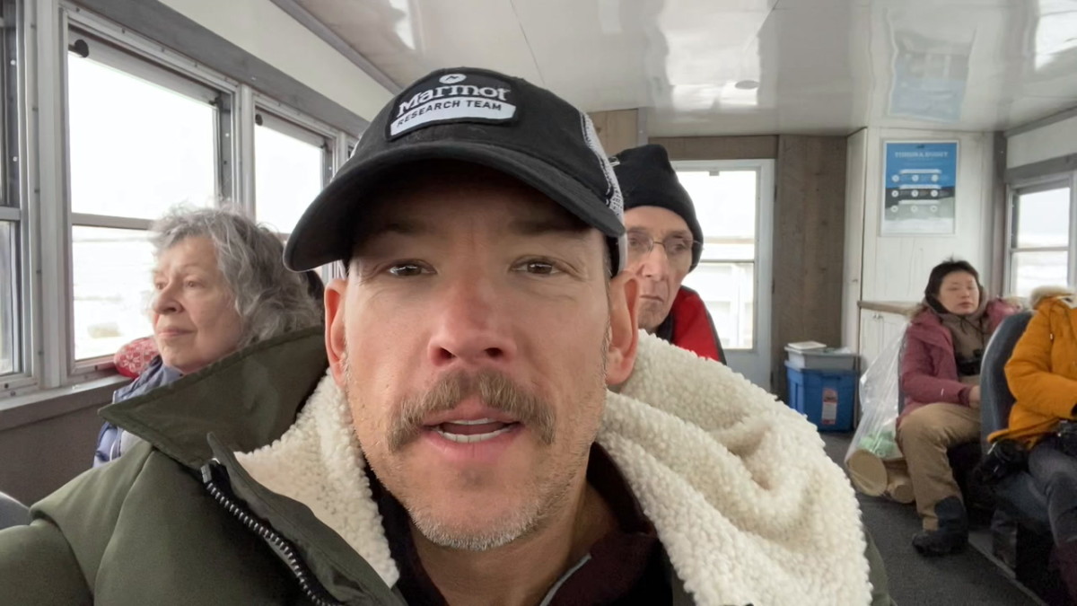 Sven Sundgaard on the polar bear tundra buggy - Bring Me The News