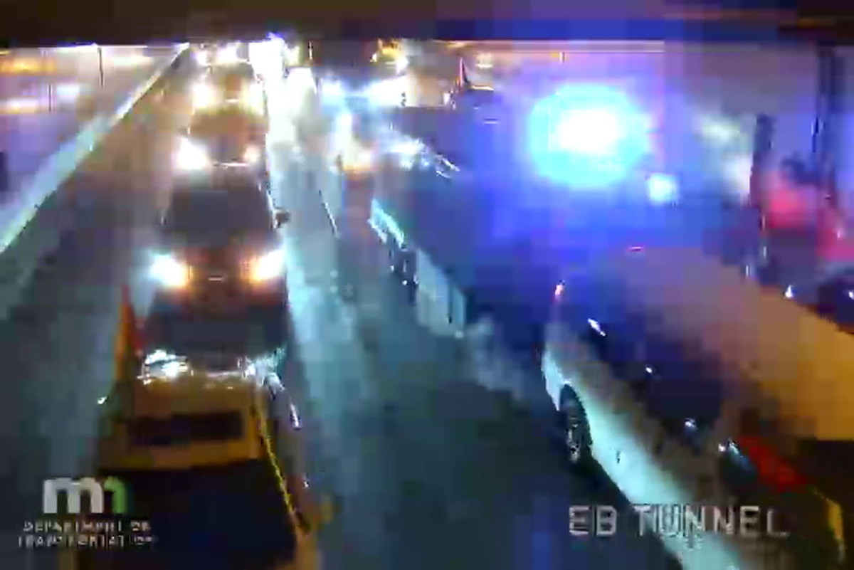 Pro-Palestine protesters block I-94 at Lowry Tunnel - Bring Me The News