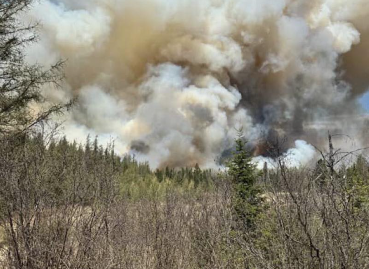Second wildfire spans 'several hundred acres', more evacuations ordered ...