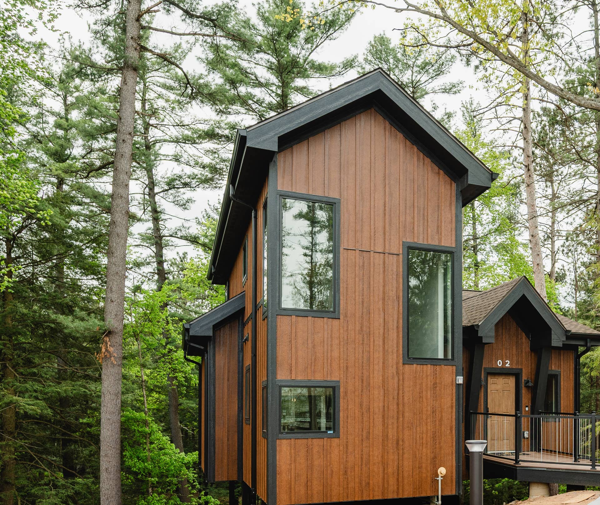Look inside the new luxury 'treetop' hotels opening in Wisconsin Dells ...
