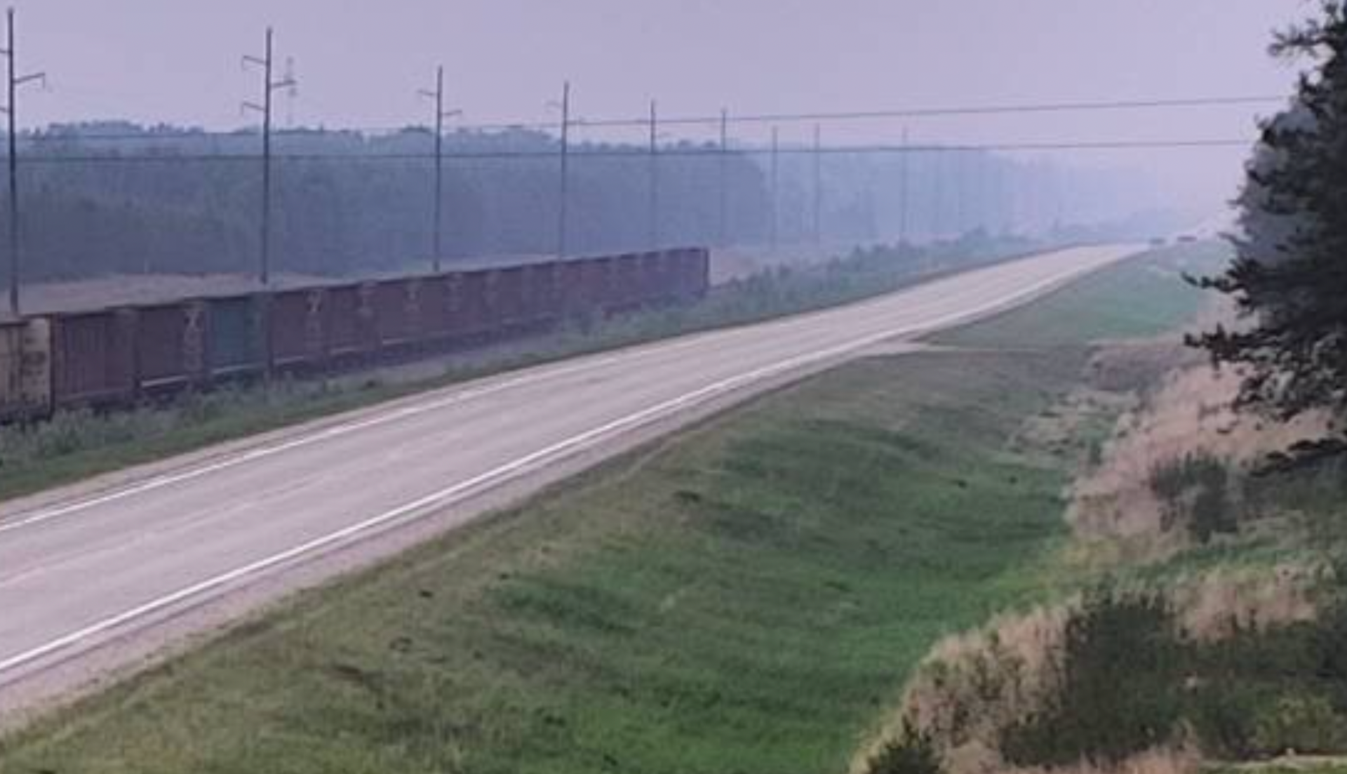 'Hazardous' wildfire smoke to choke Minnesota skies through Wednesday ...