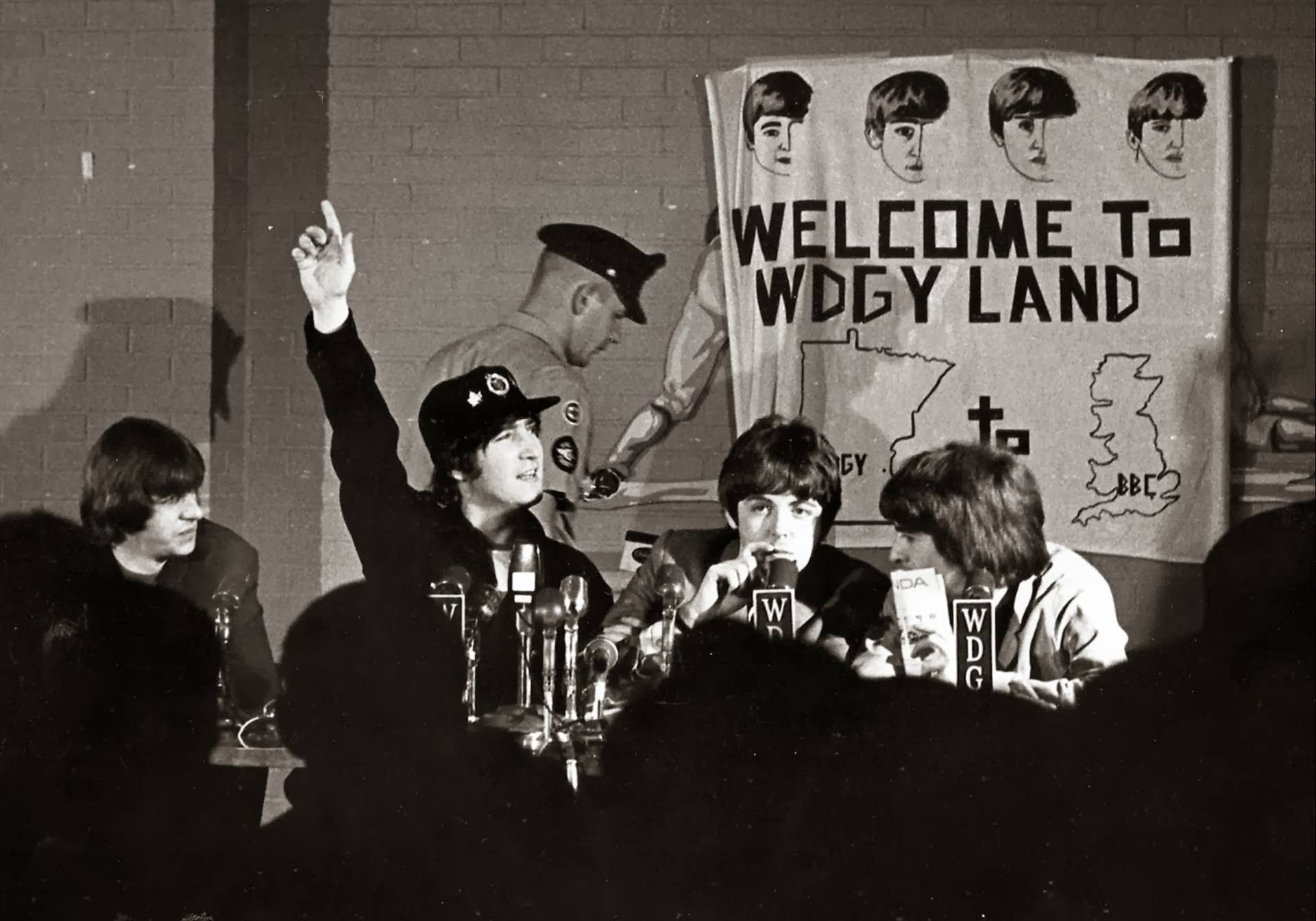 Mall of America hosts 60th anniversary celebration of when Beatlemania ...
