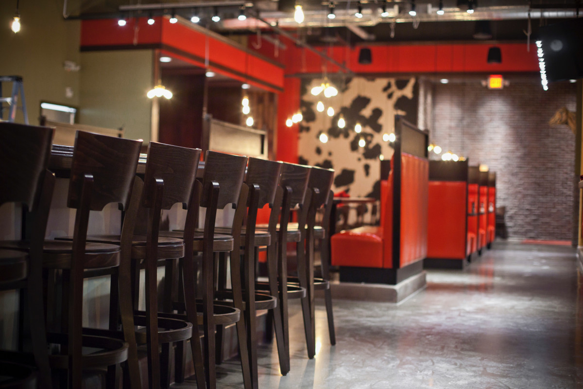 Red Cow's North Loop restaurant to undergo remodel with help from ...