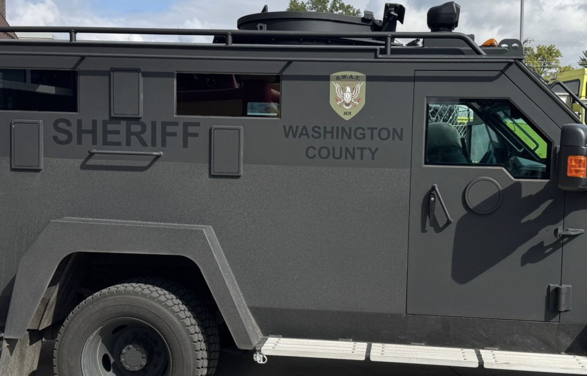 Authorities searching for suspects after robbery, kidnapping near ...