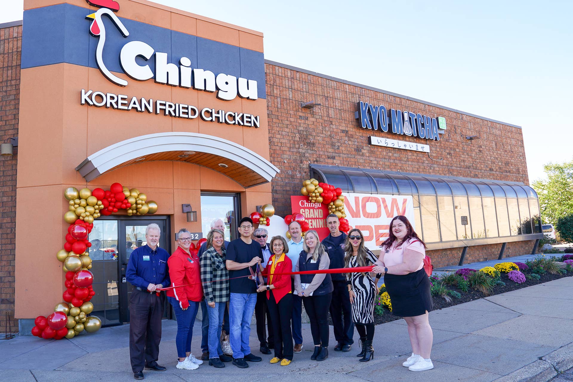 Korean fried chicken, matcha desserts arrive at Burnsville Center ...