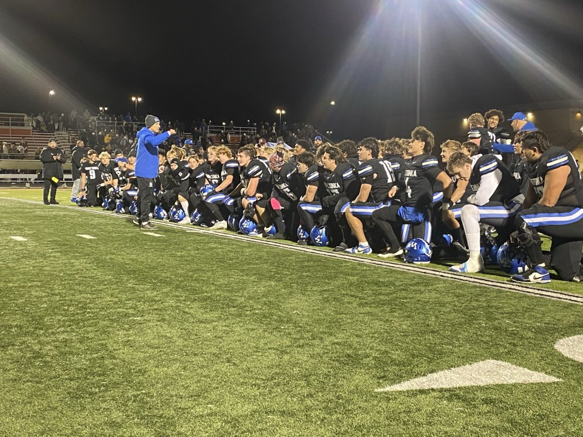 Matchups and how to watch the state football semifinals Thursday ...