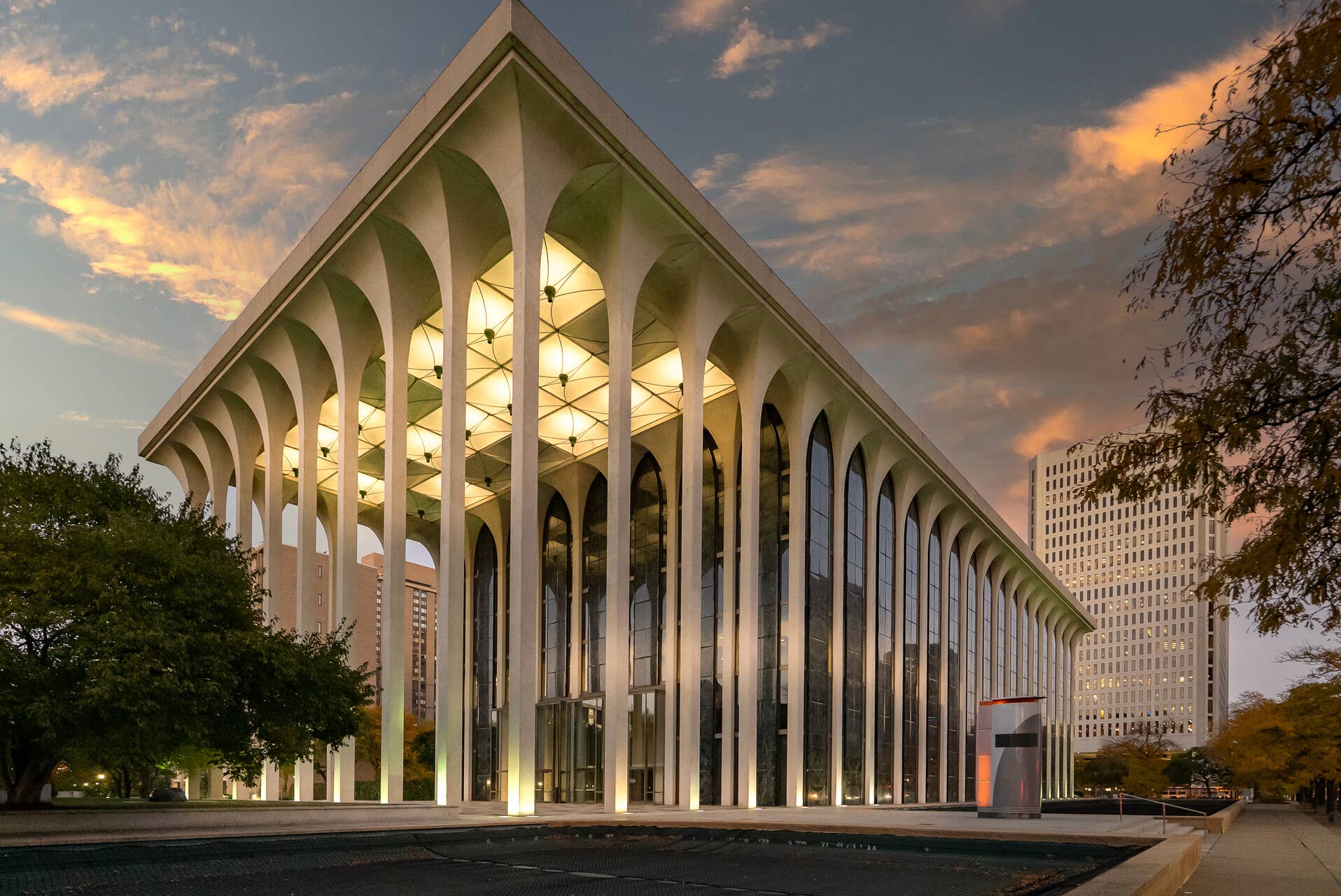 Architectural marvel in downtown Minneapolis set for new life after ...