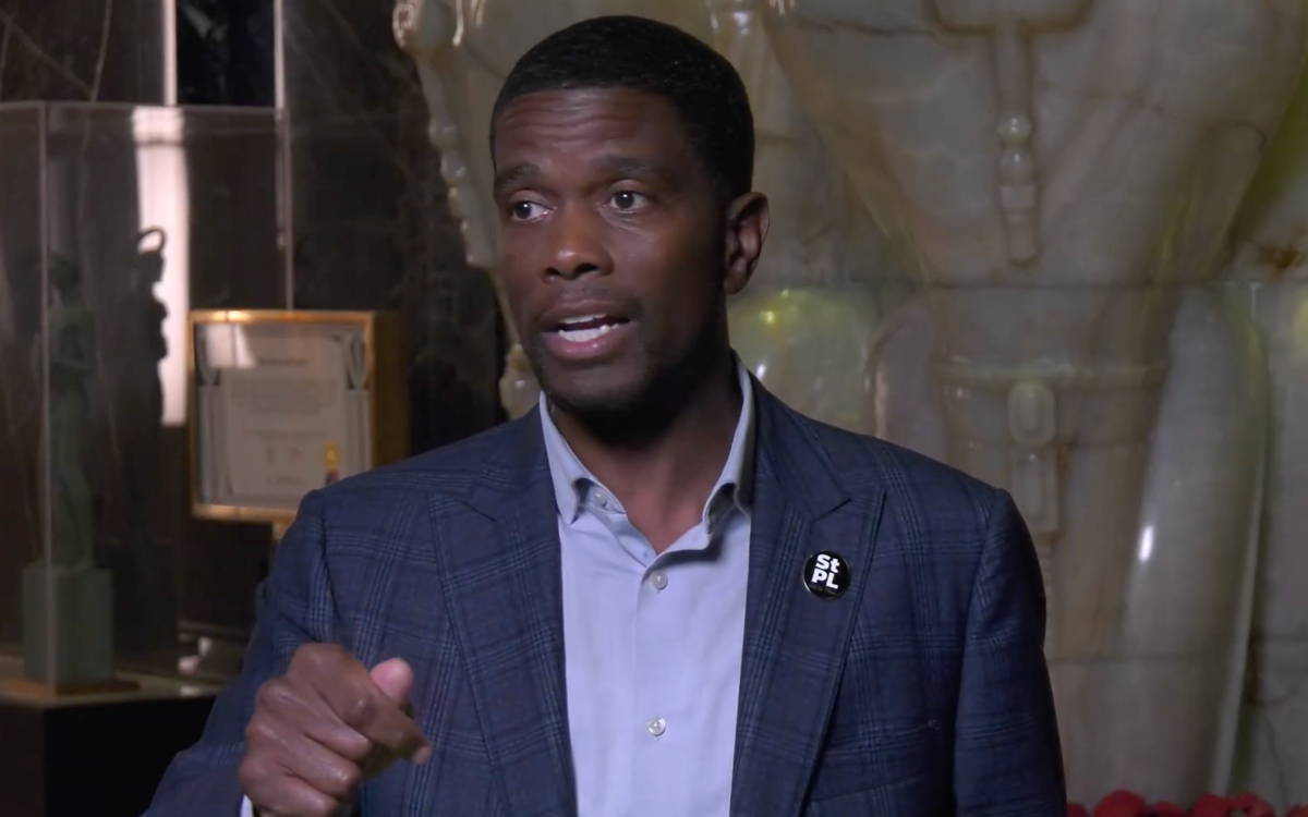 'Challenging balance': St. Paul Mayor Melvin Carter on police response to ICE raid - Bring Me ...