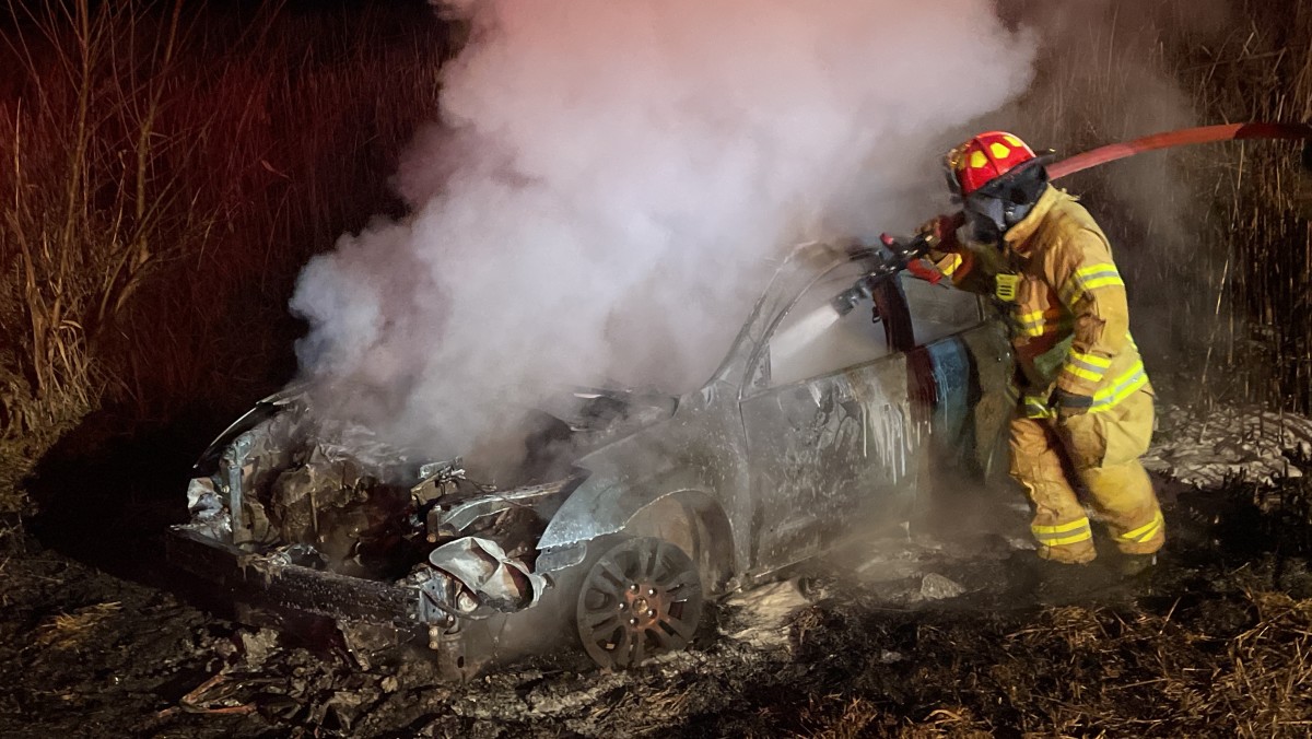 Authorities asking for help finding source of car fire in Stearns ...