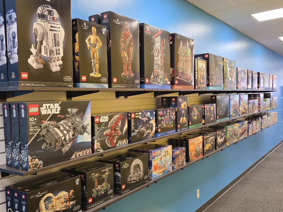 Lego resale shop store