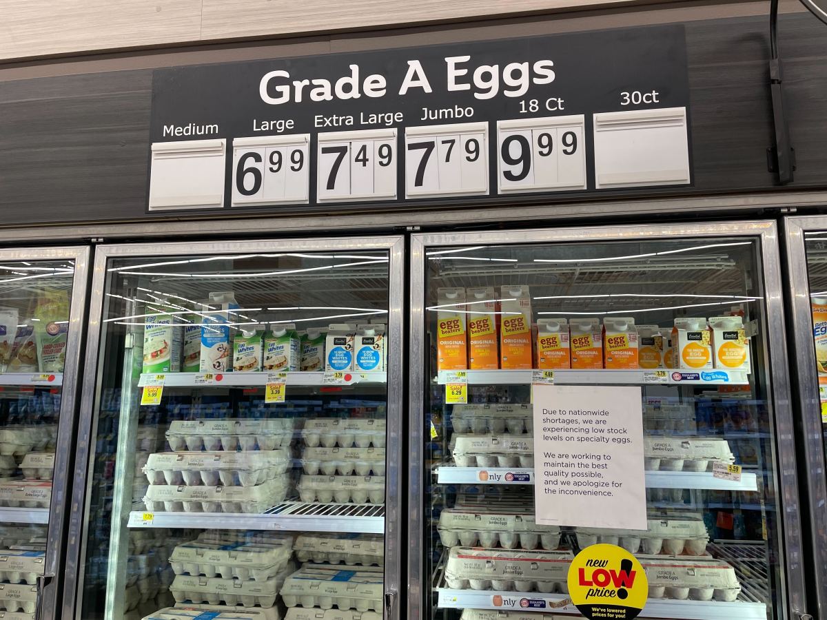Wholesale egg prices soar to almost $7.50-a-dozen in the Midwest ...