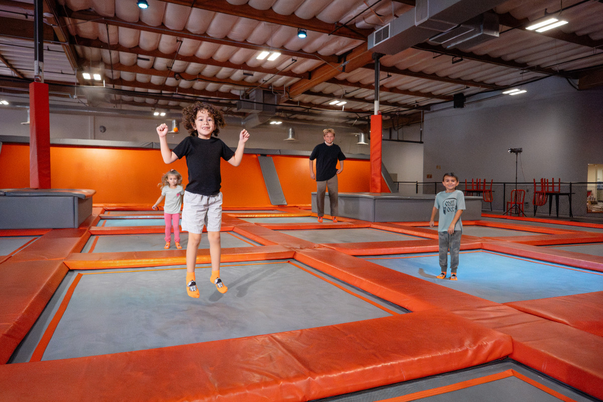 New trampoline and adventure park will open in Burnsville this month ...