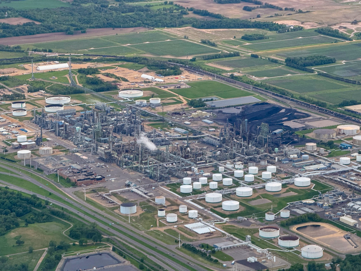 Hwy. 52 reopens after propane pipeline leak at Rosemount refinery - Bring Me The News