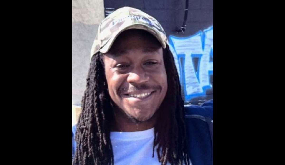 Missing man, 30, last seen near gravel pit and river in Rogers - Bring ...