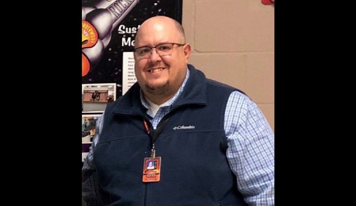 Charges: Rural Minnesota teacher stepped on student's back during ...