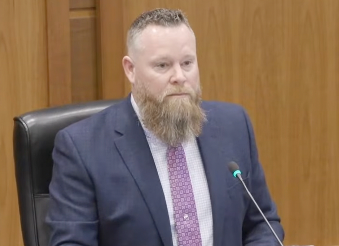Mayor resigns days after profanity-filled Farmington City Council ...