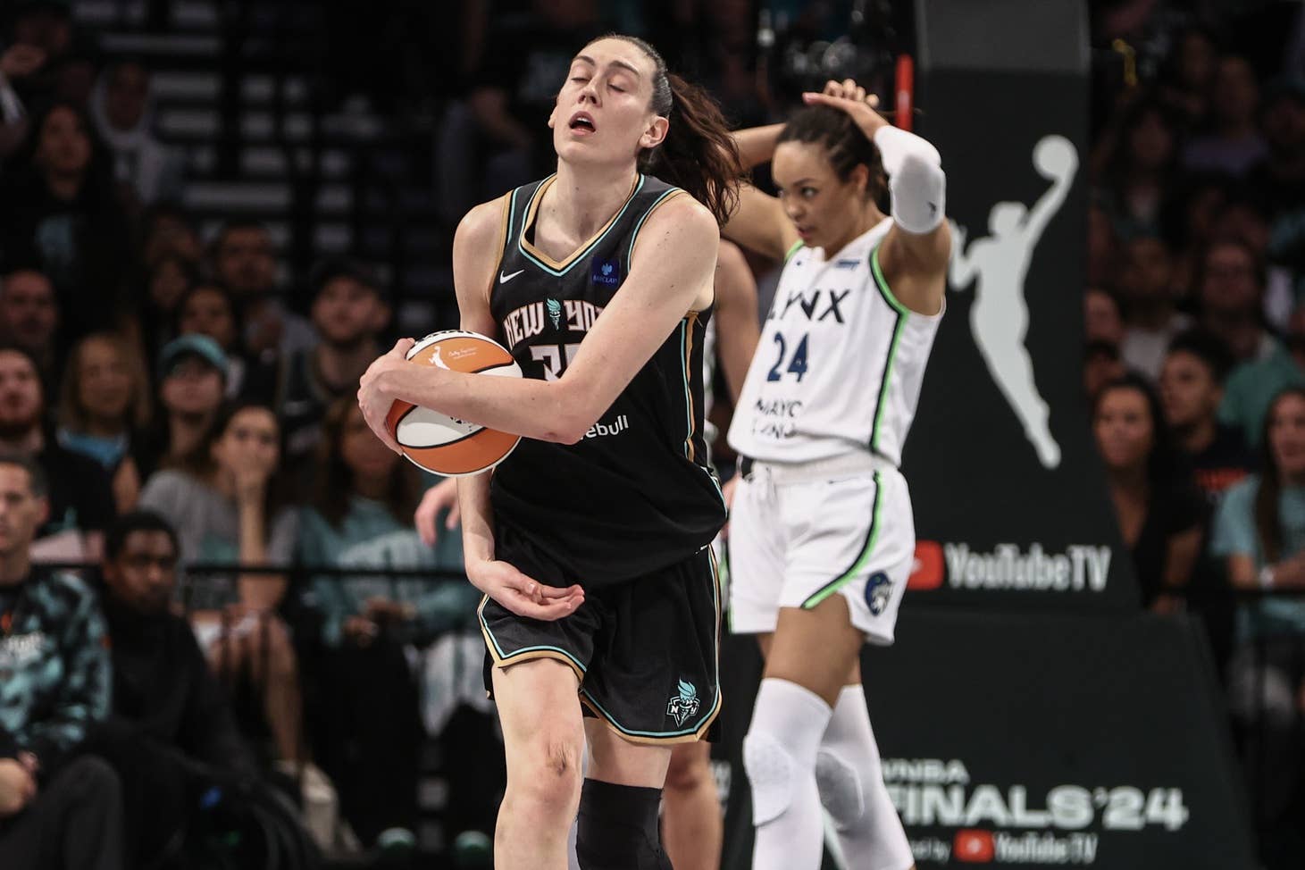 Watch: Missed call appears to cost Minnesota Lynx WNBA title - Bring Me ...