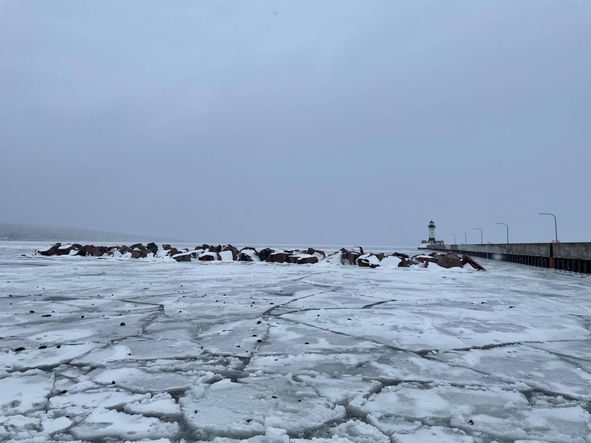Lake Superior's ice cover has dropped dramatically since the 1990s ...