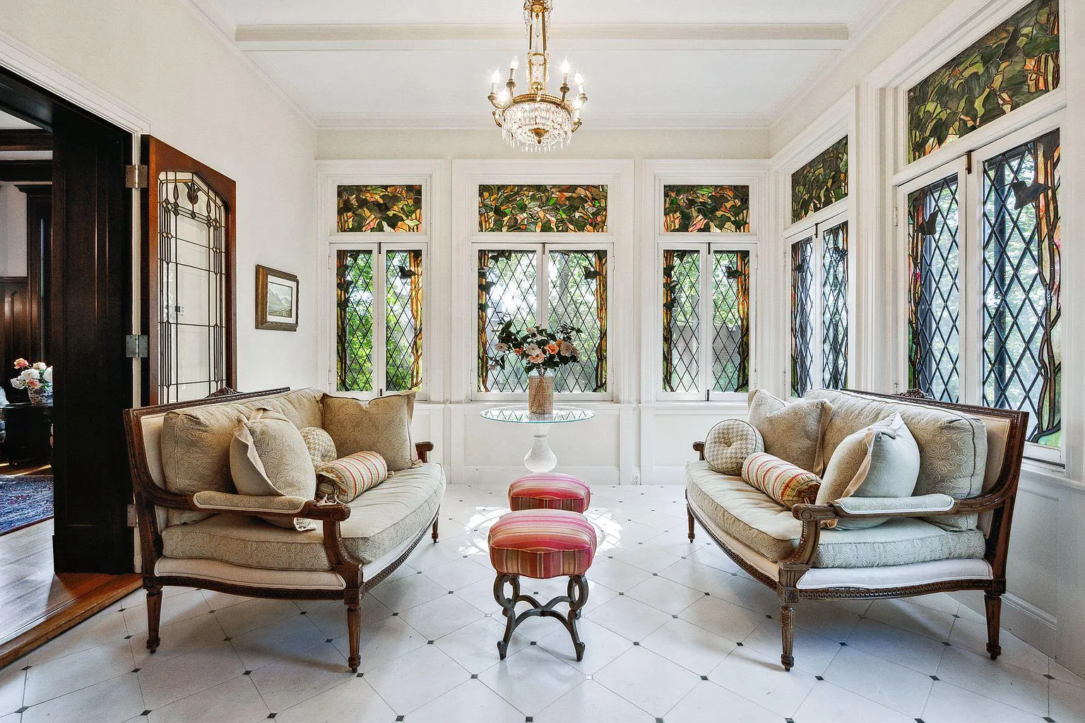 Gallery: Restored Lowry Hill estate listed for $3.5M - Bring Me The News