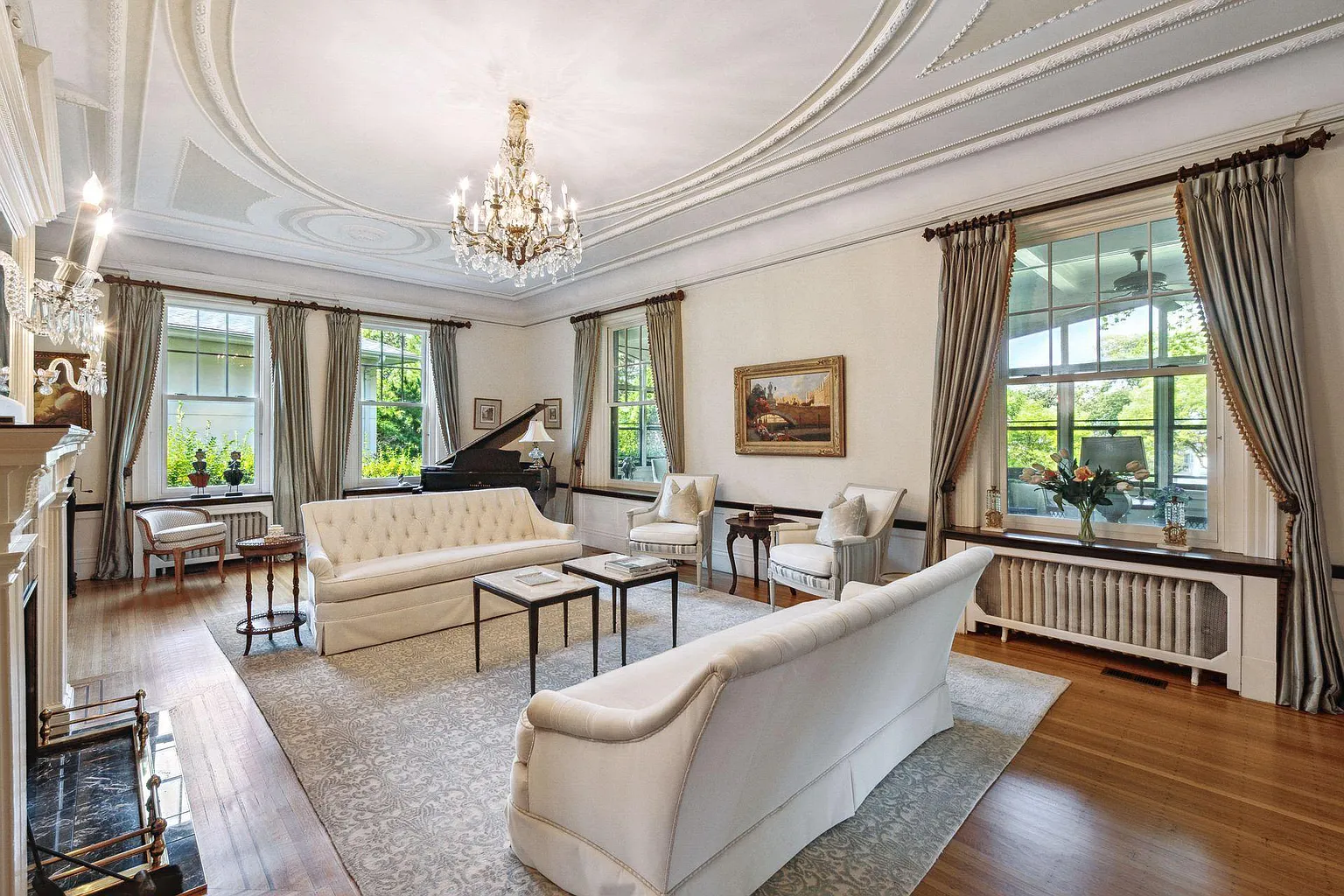 Gallery: Restored Lowry Hill estate listed for $3.5M - Bring Me The News
